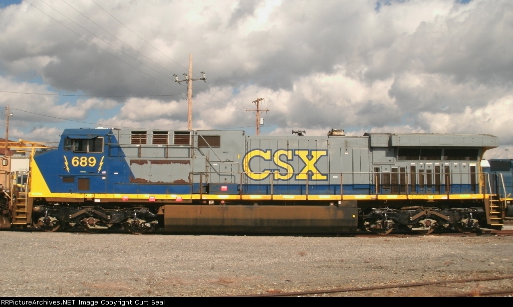 CSX 689